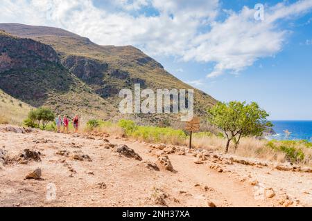 Hiking trail inside the Zingaro reserve, Sicily Stock Photo - Alamy