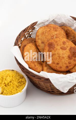 Dal Bhari Poori, Dholl Puri, Cholar Dal, Luchi Served With Gur Ki Kheer ...