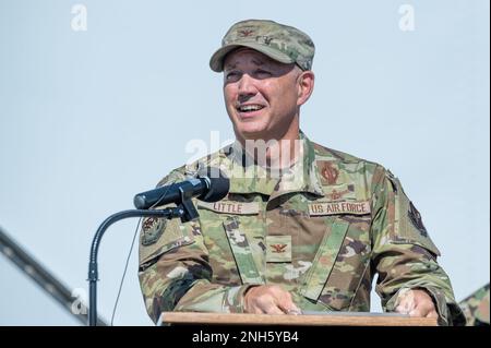 Col. Barry Little, 341st Missile Wing commander, left, Lt. Col. Joseph ...