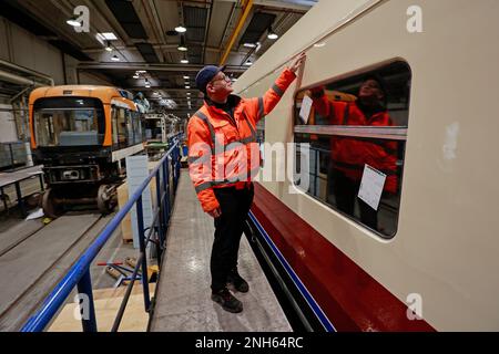 PRODUCTION - 15 February 2023, Saxony-Anhalt, Halberstadt: A power car ...