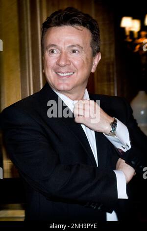 Enzo Ghinazzi alias Pupo Stock Photo - Alamy