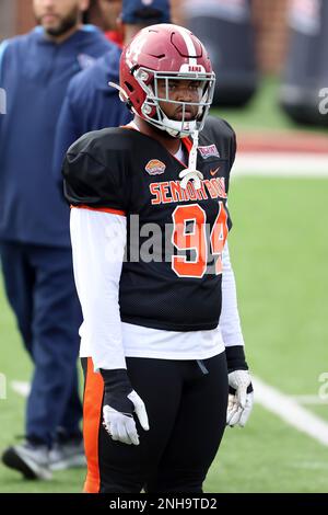American defensive lineman DJ Dale of Alabama runs drills during ...
