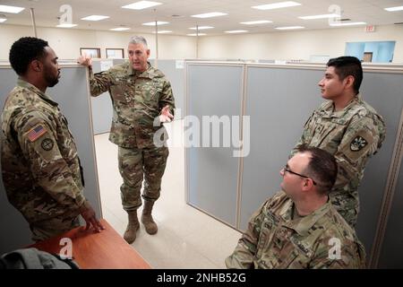 Arizona Army National Guard Brig. Gen. Lonnie J. Branum, land component ...