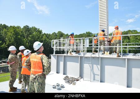 Force Master Chief Tracy Hunt, U.S. Navy Reserve, delivers remarks ...