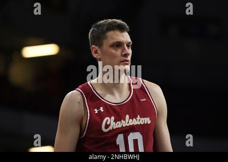 BOSTON, MA - JANUARY 21: Charleston Cougars forward Ben Burnham (25 ...