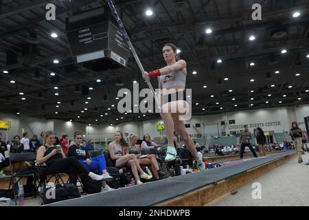 Twin sisters Amanda Moll (left) and Hana Moll (right) pose during the ...