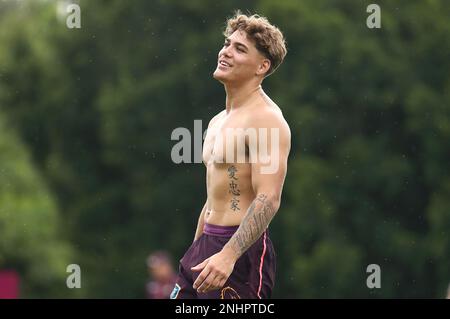 Reece Walsh of the Broncos during the NRL Round 11 match between the ...