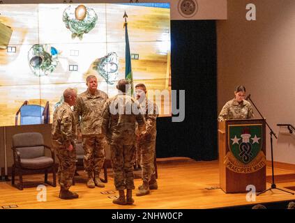 Col. Cort Jackson Hunt, commander of the Soldier Support Institute ...