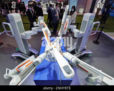 Medtronic's Hugo RAS surgical robots demonstrate their capabilities at ...