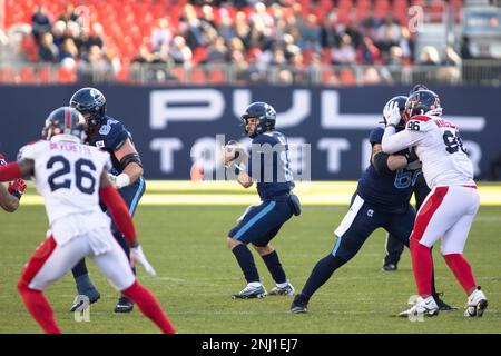 Toronto Argonauts quarterback Chad Kelly (12) scores during first-half ...