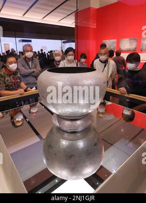 The 74th Annual Exhibition of Shoso-in Treasures starts at Nara ...