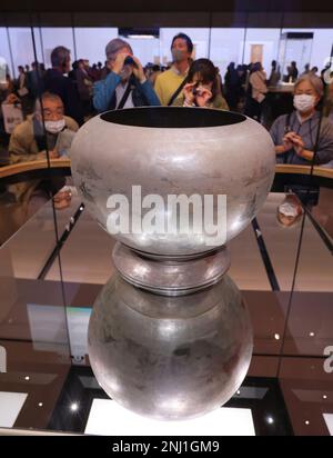 The 74th Annual Exhibition of Shoso-in Treasures starts at Nara ...