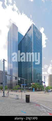 Pittsburgh Downtown: Four Gateway Center is a 22-story mirror-clad ...
