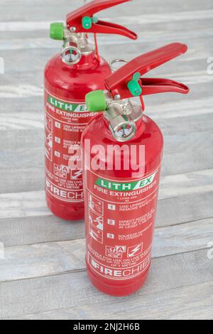 Shot of 1L Lith-EX AVD (Aqueous Vermiculite Dispersion) fire ...