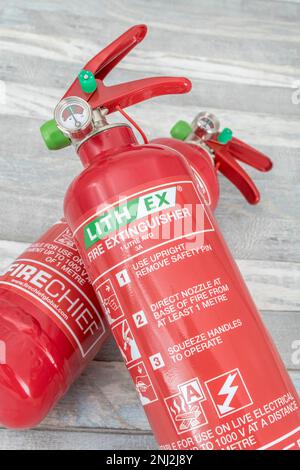 Shot of 1L Lith-EX AVD (Aqueous Vermiculite Dispersion) fire ...