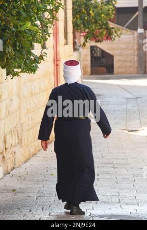 Israel, Druze man in traditional dress Stock Photo - Alamy