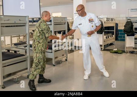 Command Master Chief Curtis Blunt, command master chief, III Marine ...