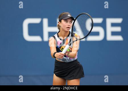 Iva Jovic in action during a junior girls' singles match at the 2022 US ...