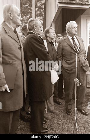 President elect Jimmy Carter and Jim Wright at Carter's Pond House in ...