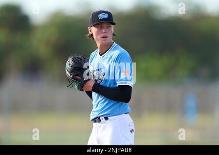 Mason McGwire during the WWBA World Championship at Roger Dean Stadium ...