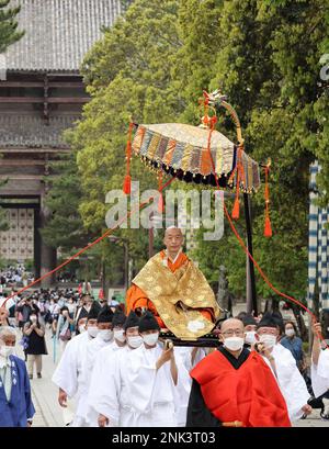 Koei Hashimura, newly-appointed chief monk, known as betto of Todaiji ...