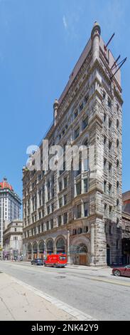 Pittsburgh Downtown: Historic Granite Building of 1890, originally ...