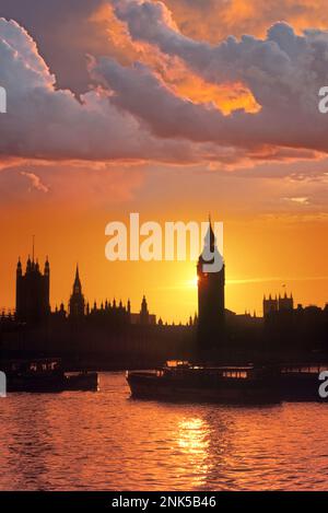 1986 HISTORICAL HOUSES OF PARLIAMENT RIVER THAMES LONDON ENGLAND UK ...