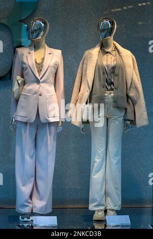 mannequin in fashion shop display window Stock Photo - Alamy