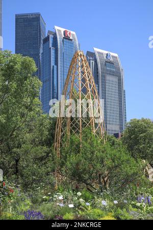 The Guangzhou Garden designed by British landscape architect Peter ...
