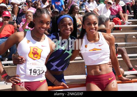 Samirah Moody (left), Twanisha Terry (center) and Celera Barnes pose ...