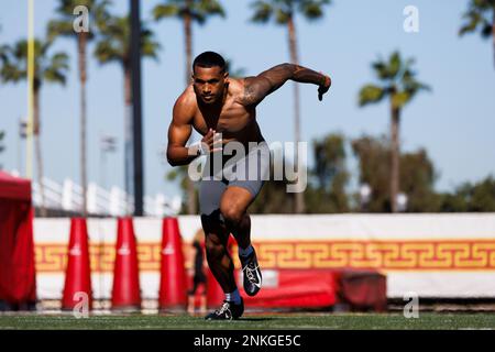 Defensive back Isaiah Pola-Mao runs during Southern California's ...