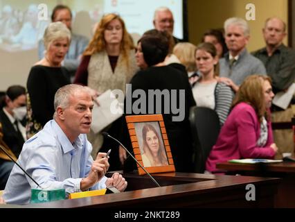 Utah's State Capitol building after snow Stock Photo - Alamy