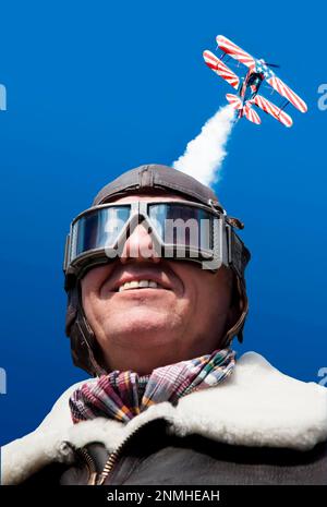Pilot observes the flight manoeuvre Stock Photo - Alamy