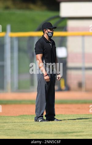 Umpire Brandon Tipton during a game between the Kingsport Axemen and ...