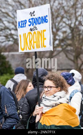 Edinburgh, Scotland, UK, 25th February 2023. Ukraine Forever march: a ...