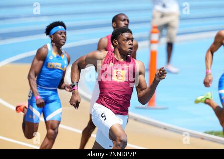 Brian Herron of Southern California wins the 400m in 46.38 during a ...