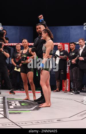 ORLANDO, FL - February 24 Helen Peralta attempts to trap the arm of ...