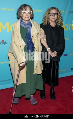 Joy Kane and Carol Kane attend the "iMordecai" New York Screening at ...