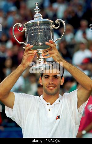 Wimbledon Tennis Championships 1995 Andre Agassi on Centre Court Stock ...