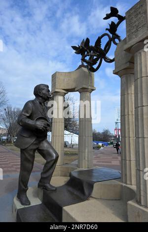 Olympic statue at Centennial Olympic Park in downtown Atlanta, Georgia ...
