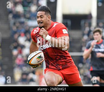 Tonga's Ataata Moeakiola of Kobe Steel Rugby Club (Kobelco Steelers ...