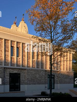 Side view last light. Shree Swaminarayan Mandir, Oldham, United Kingdom ...