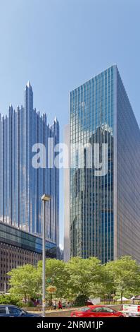 Pittsburgh Downtown: Four Gateway Center is a 22-story mirror-clad ...