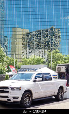 Pittsburgh Downtown: Four Gateway Center is a 22-story mirror-clad ...
