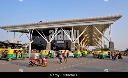 Bangalore City Junction Railway Station ( Majestic railway station ...