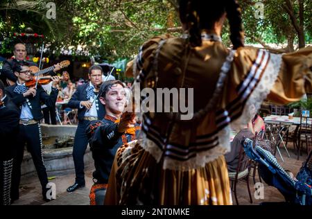 Traditional show, in El Abajeño restaurant, Juarez 131, Tlaquepaque ...