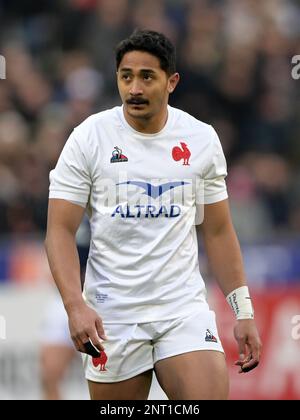 Yoram Moefana in action during the Guinness Six Nations 2025 match between Italy and France at ...