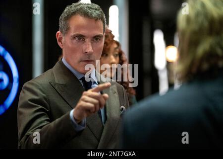 KALEIDOSCOPE, Rufus Sewell, Tati Gabrielle, Red: The Morning After the Heist', (Season 1, ep ...