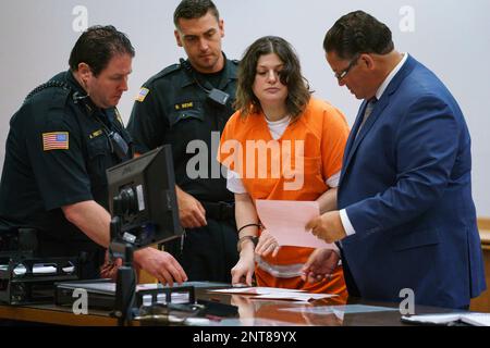 Heather Barbera, of Ventnor, N.J., accused of beating her mother and ...