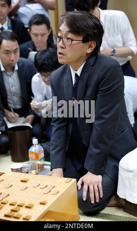 Japanese professional shogi player Yoshiharu Habu reveiws his match ...